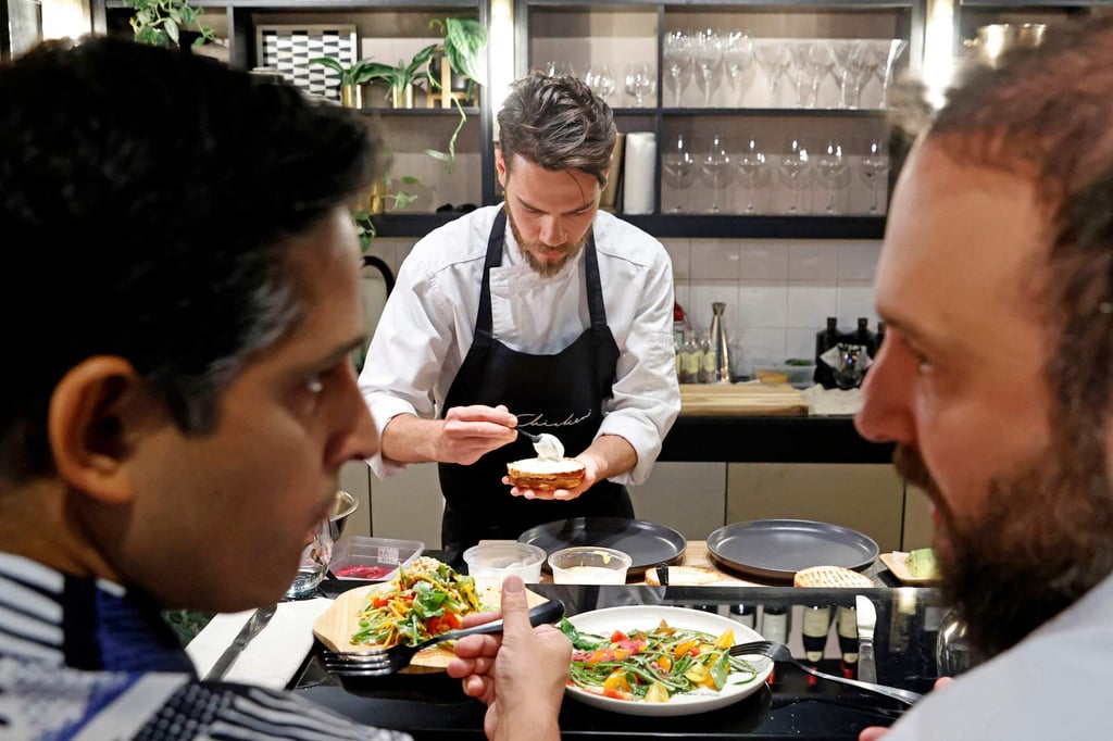 Lab-grown meat on the menu at restaurant in Israel, and diners are ...