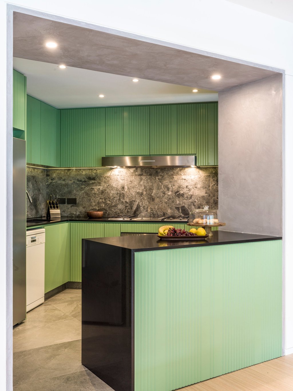 Scandinavian design from living room to bedrooms and kitchen turns Hong ...