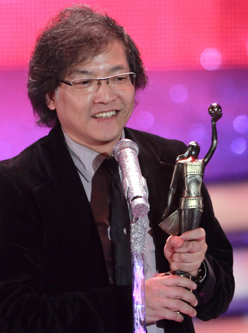 Alex Law, famed Hong Kong director and screenwriter behind Echoes of ...