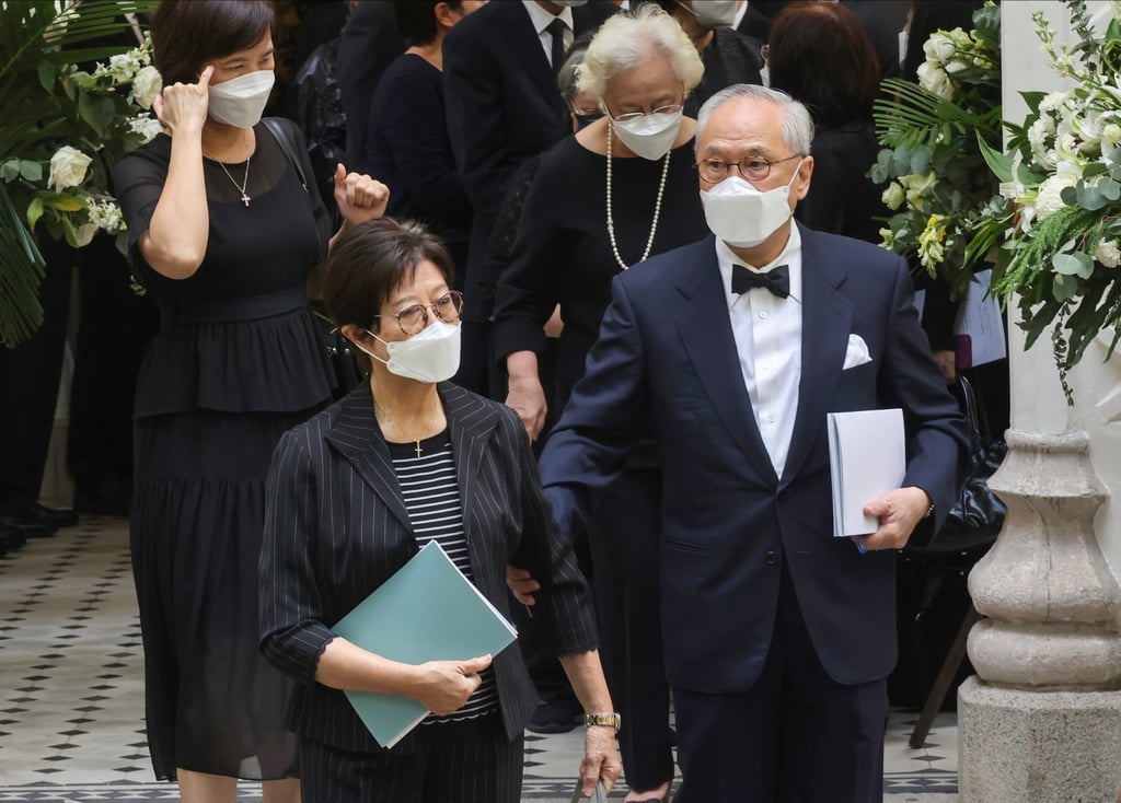 Hong Kong political, financial luminaries show up for funeral of ...