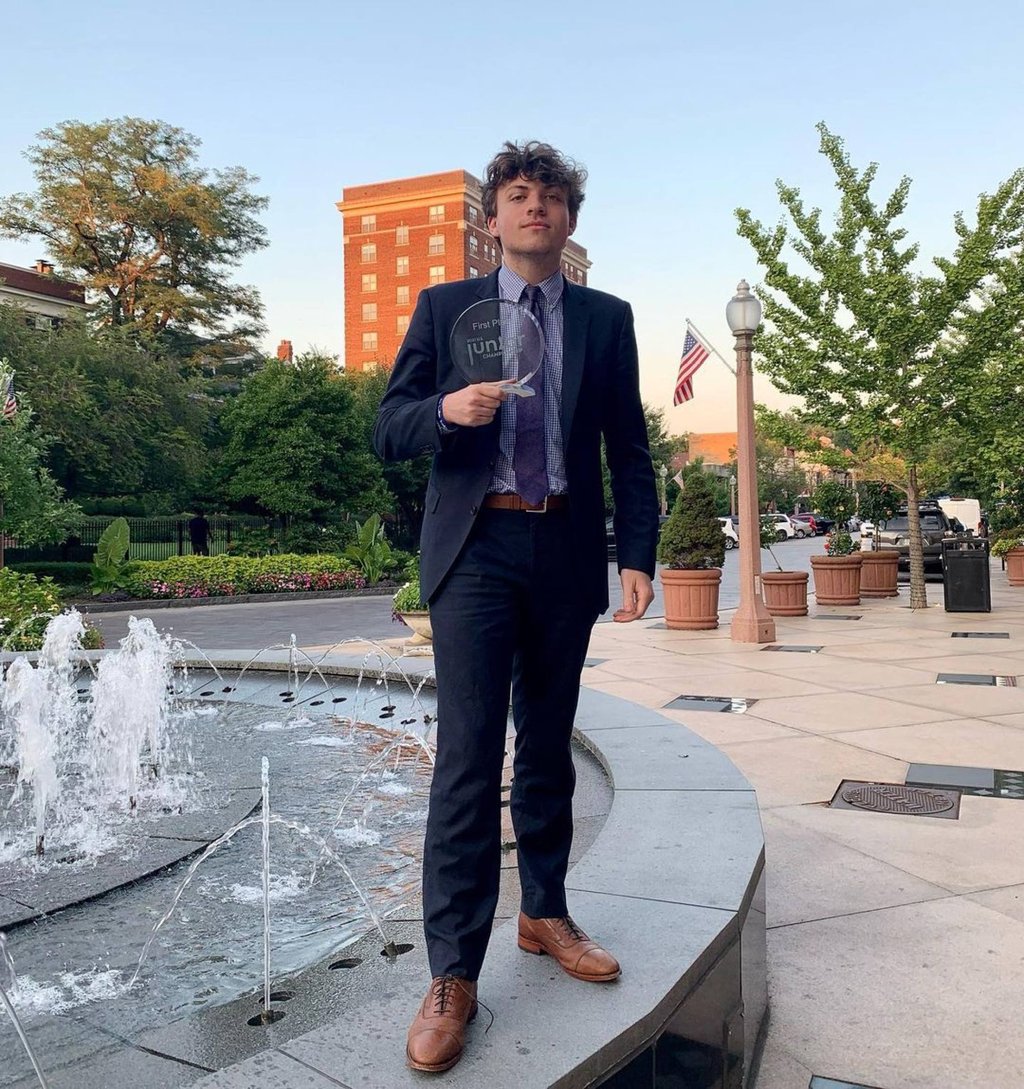 Who is Hans Niemann, the controversial teen chess grandmaster – and did ...