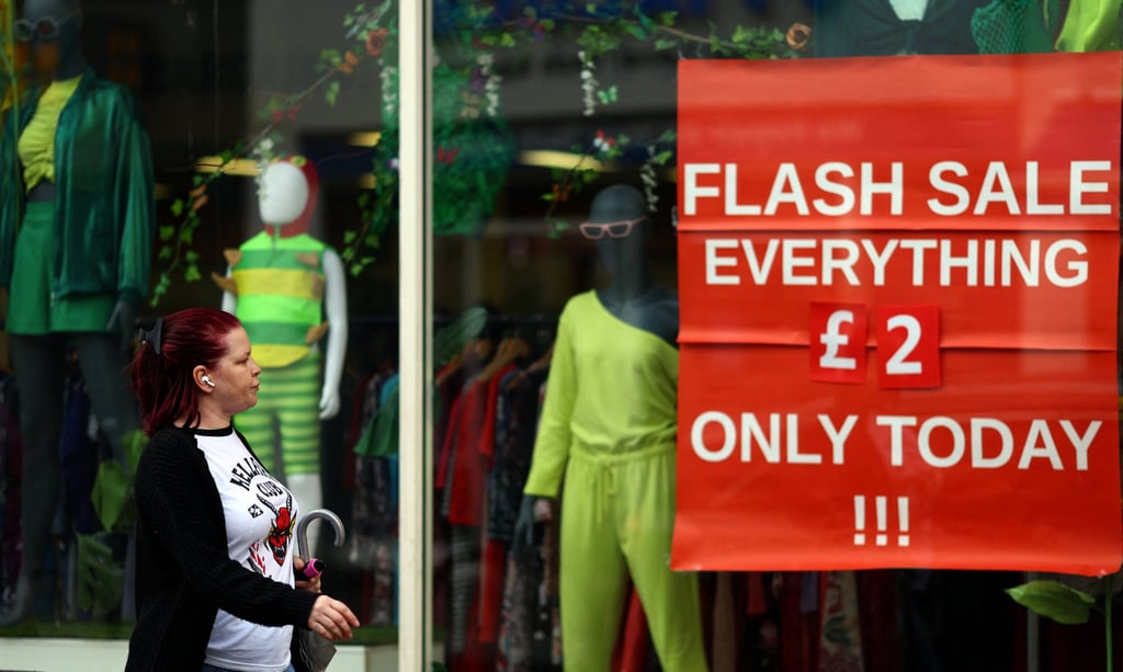 what does a weak pound mean