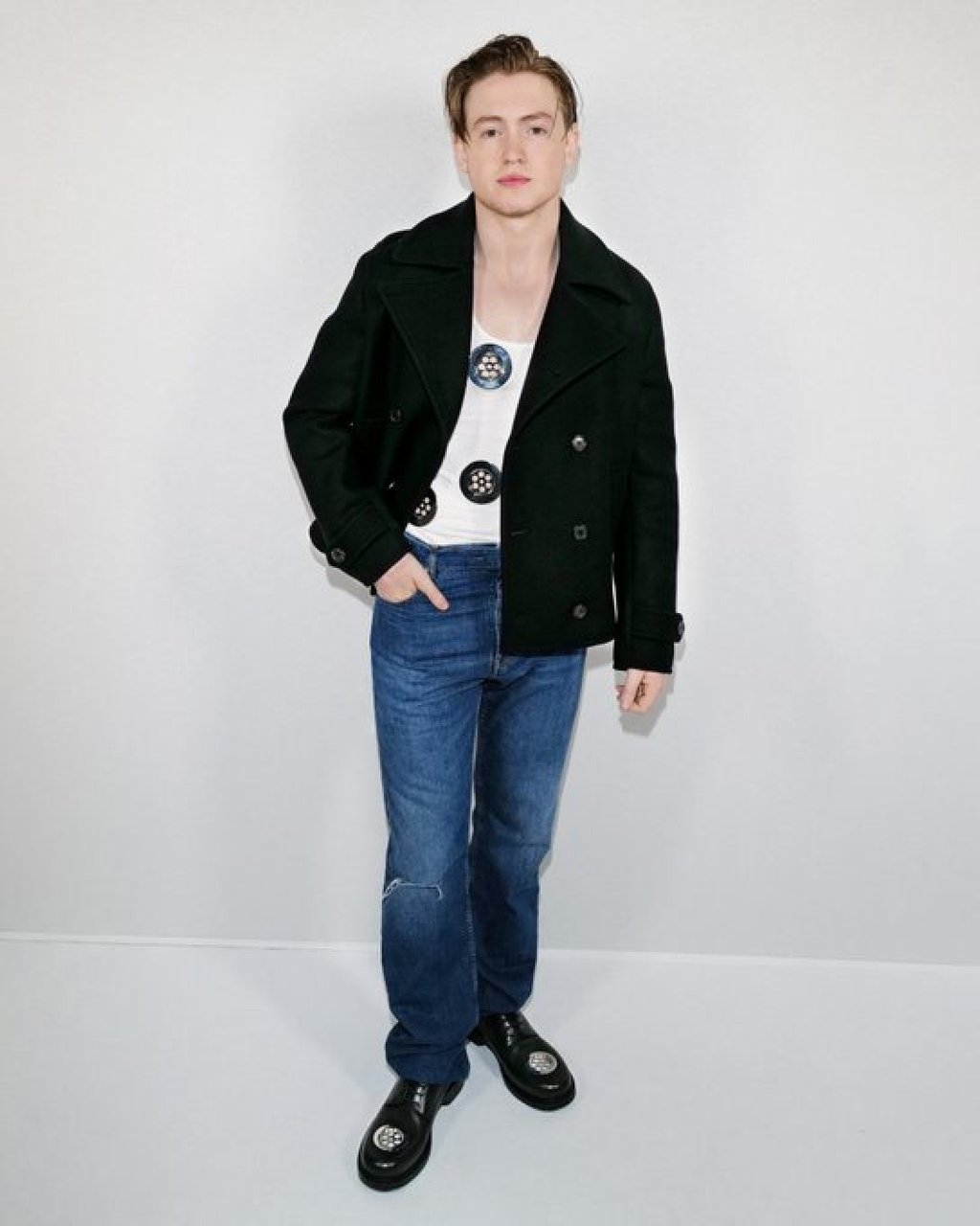 Why was Heartstopper’s Kit Connor ‘forced’ to come out as bi? Meet the ...