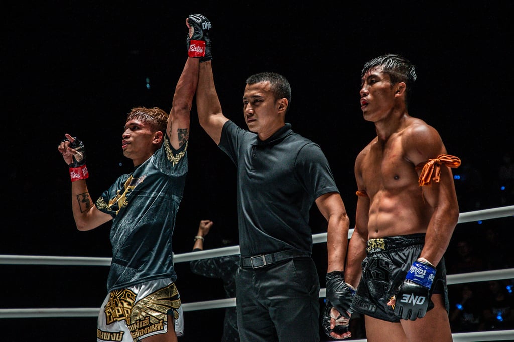 ONE Championship: Duangsompong beats Batman as Ferrari Fairtex suffers ...