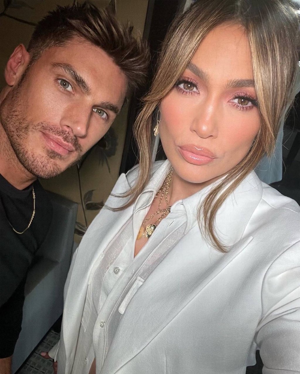 Meet Chris Appleton, Kim K and J. Lo’s hunky hairstylist: he does the ... Meet Chris Appleton, Kim K and J. Lo’s hunky hairstylist: he does the ...