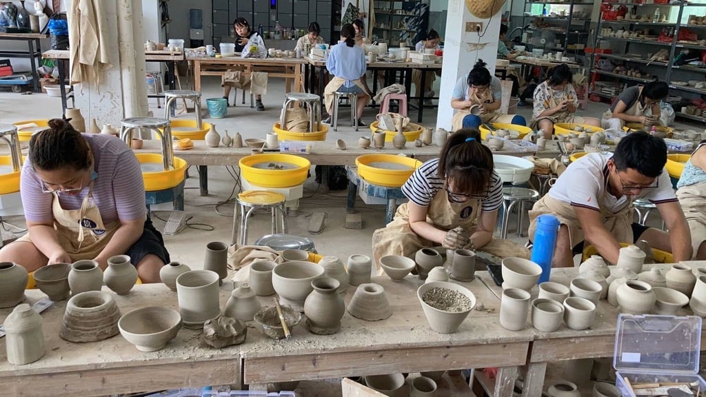 From meditation to pottery classes, Gen Z in China relieve anxiety and ...