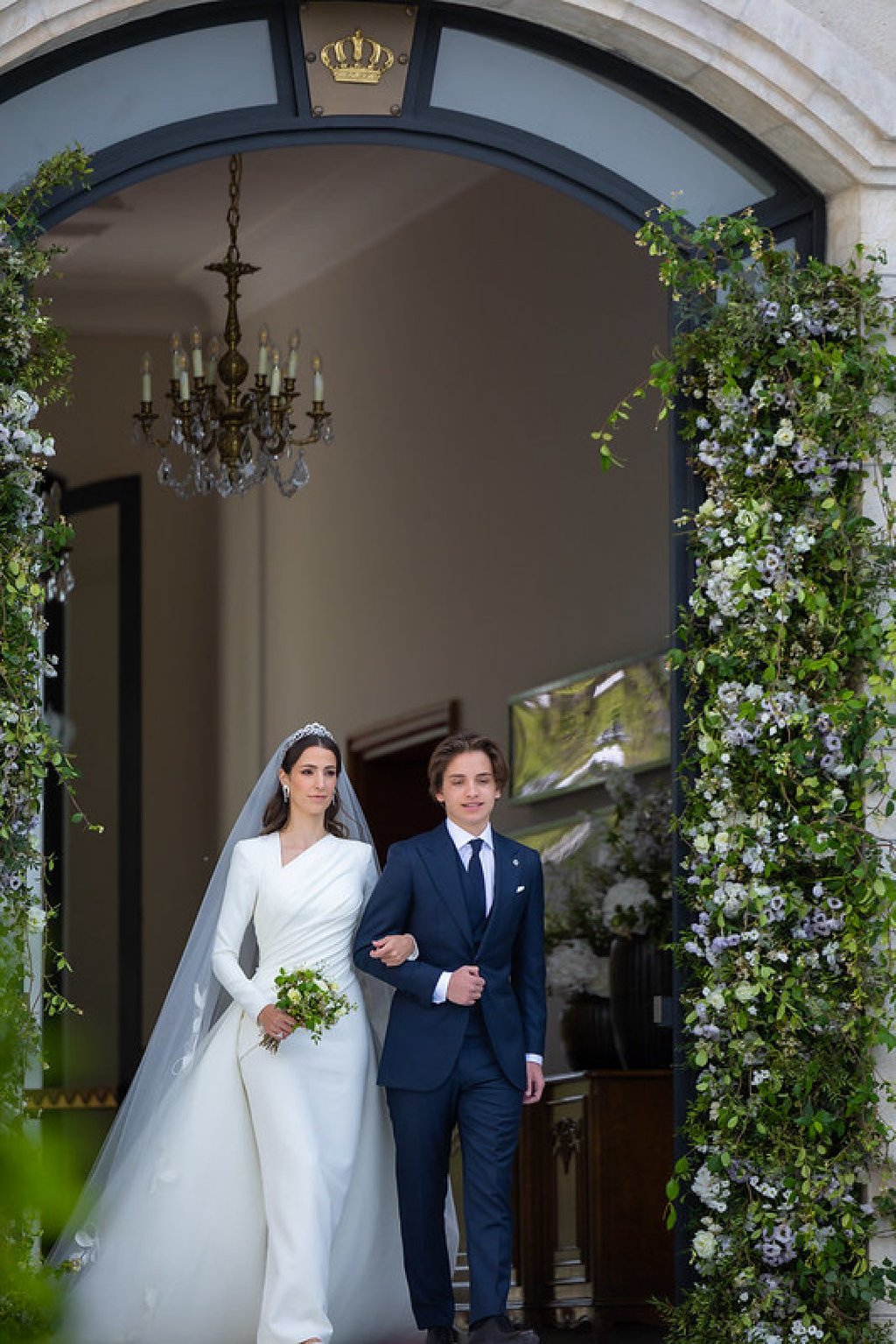 Prince Hussein and Rajwa Al Saif’s royal wedding extravaganza: Queen ...
