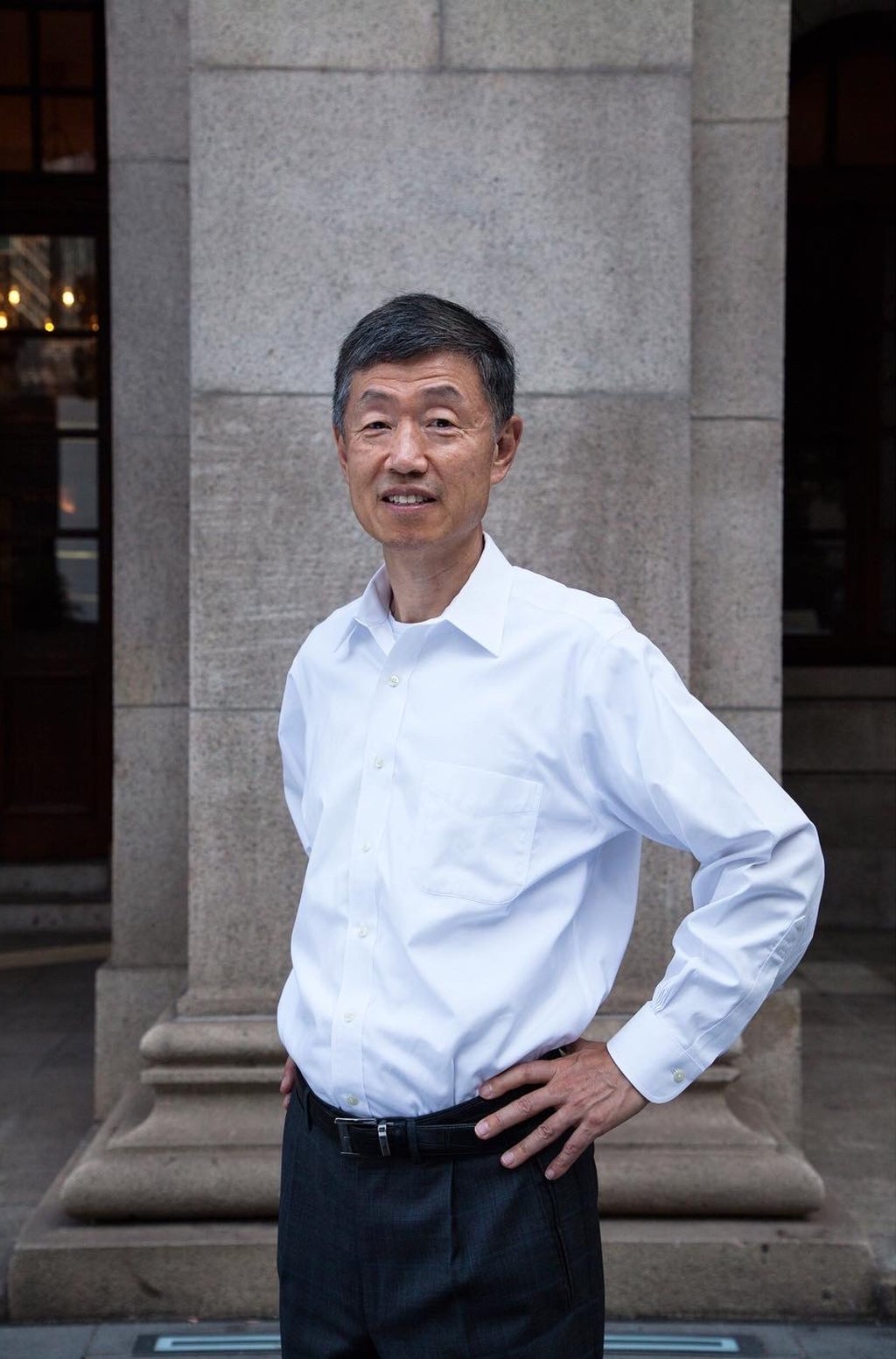 James Corden’s LA mansion, sold to a Hong Kong billionaire’s relative ...