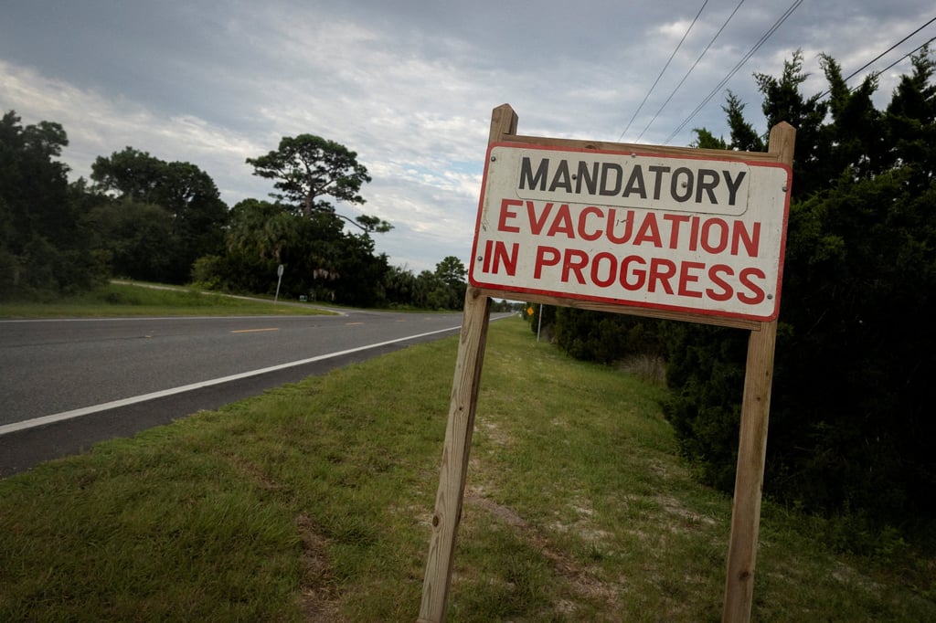 Hurricane Idalia threatens Florida with dangerous storm surge | South ...