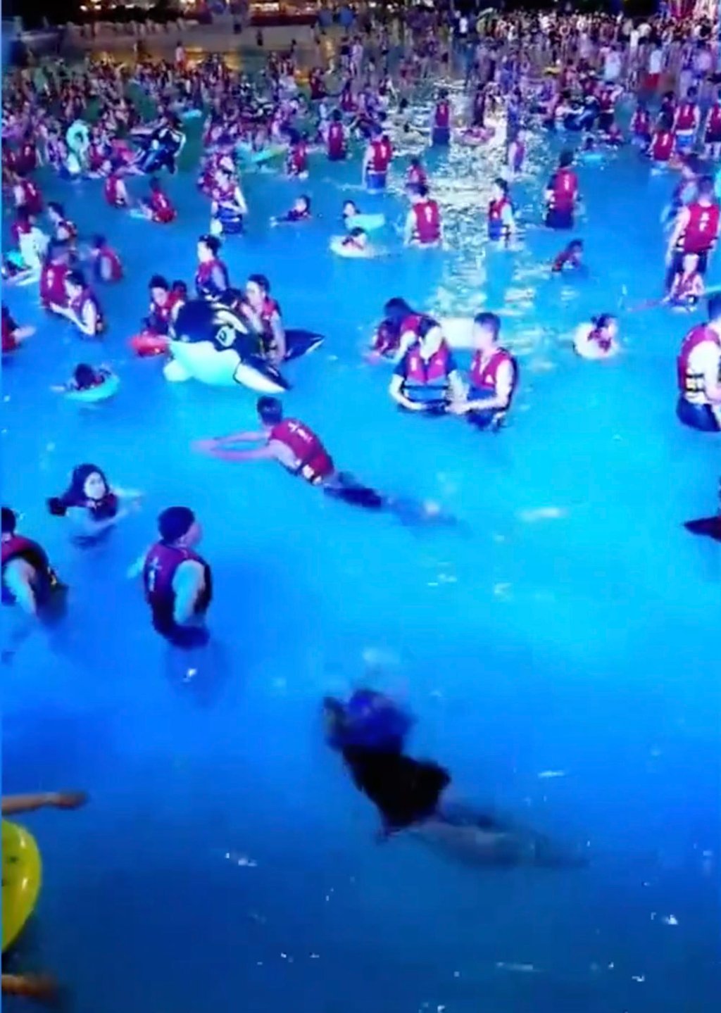 ‘Moutai pool’: China’s alcohol-infused coffee craze turns bizarre as ...