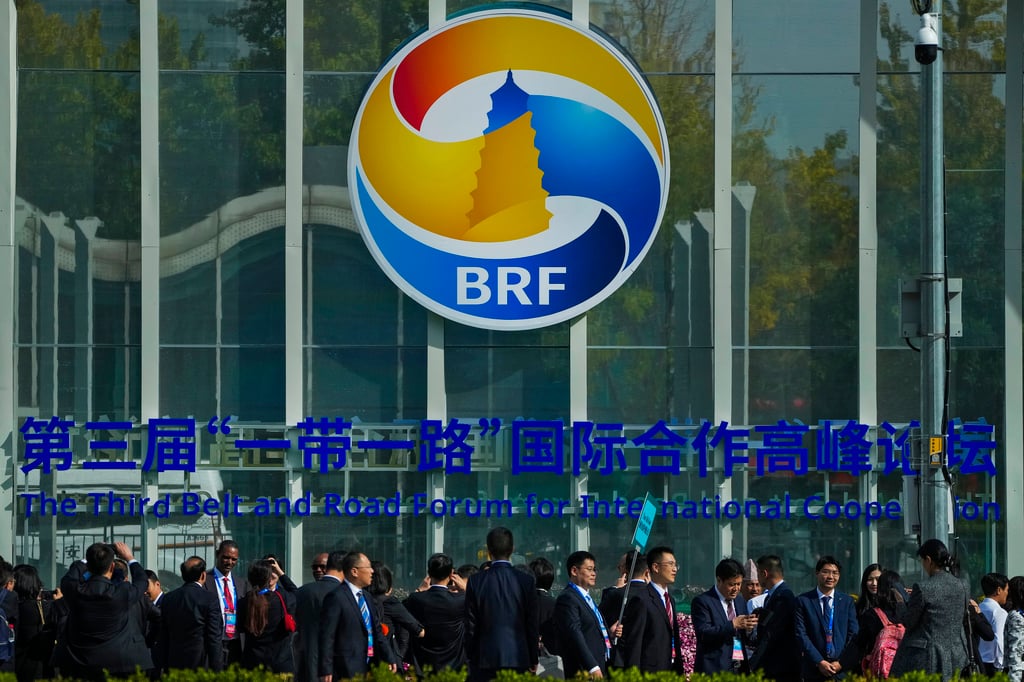 HKMA, NDRC sign deal to support Chinese firms issuing bonds in Hong ...