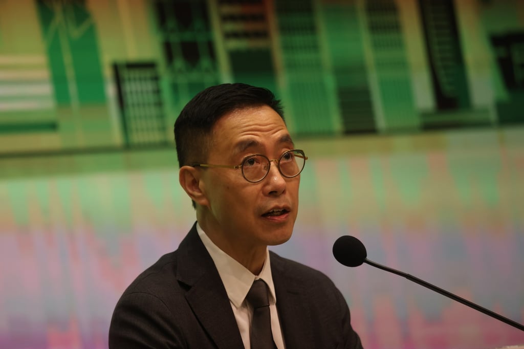 Number of mainland Chinese tour groups arriving in Hong Kong grew every ...