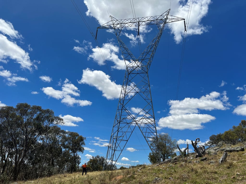 Australia’s renewables goal under threat from farmers resisting power ...