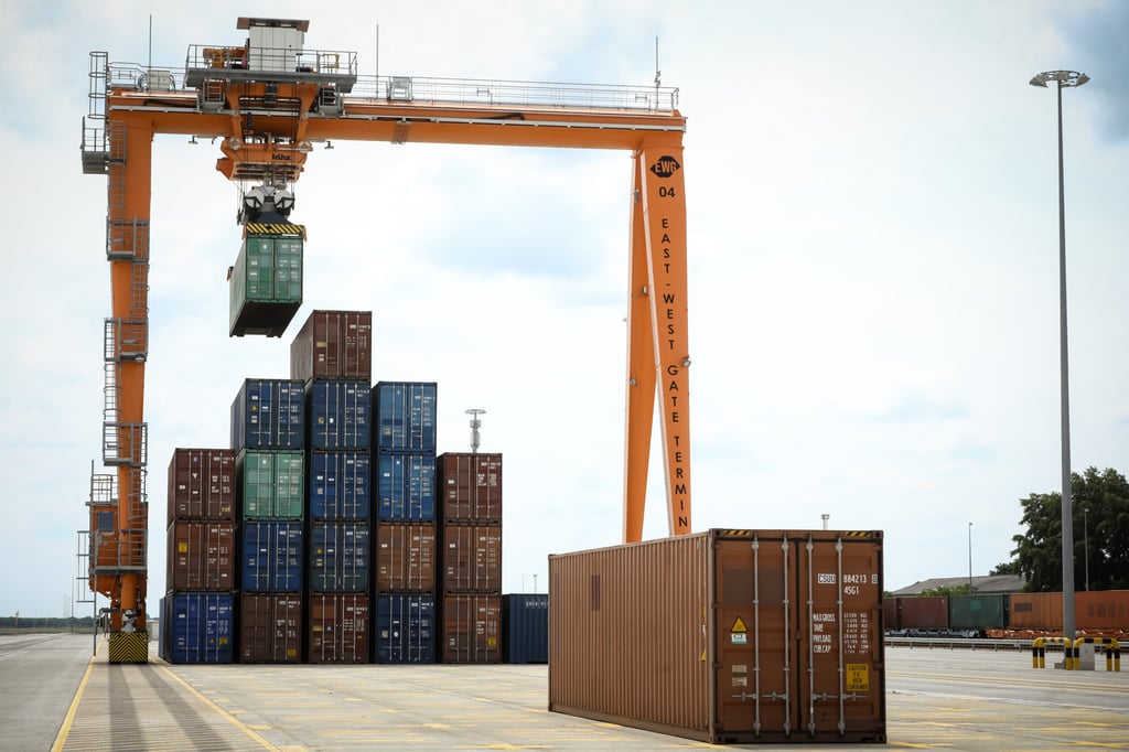 Europe’s first smart railway logistics terminal, located in Hungary ...