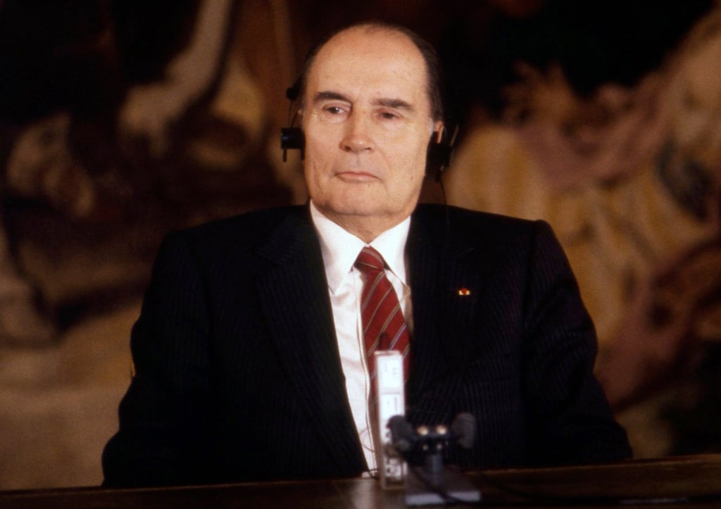 Biden confuses Macron with dead French president, Francois Mitterand ... Biden confuses Macron with dead French president, Francois Mitterand ...