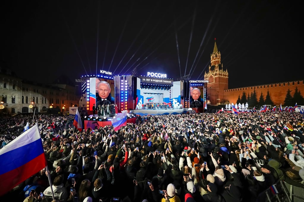 Russia’s Vladimir Putin addresses Red Square crowd after election win ...