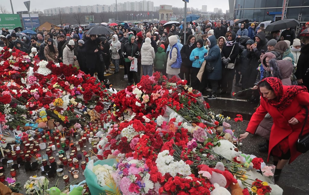 Russia casts doubt on Islamic State responsibility for concert attack ...