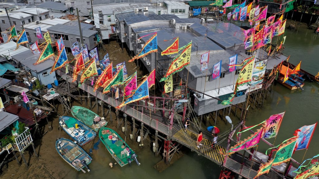 In Tai O, traditional Hong Kong fishing village, foundation helps ...