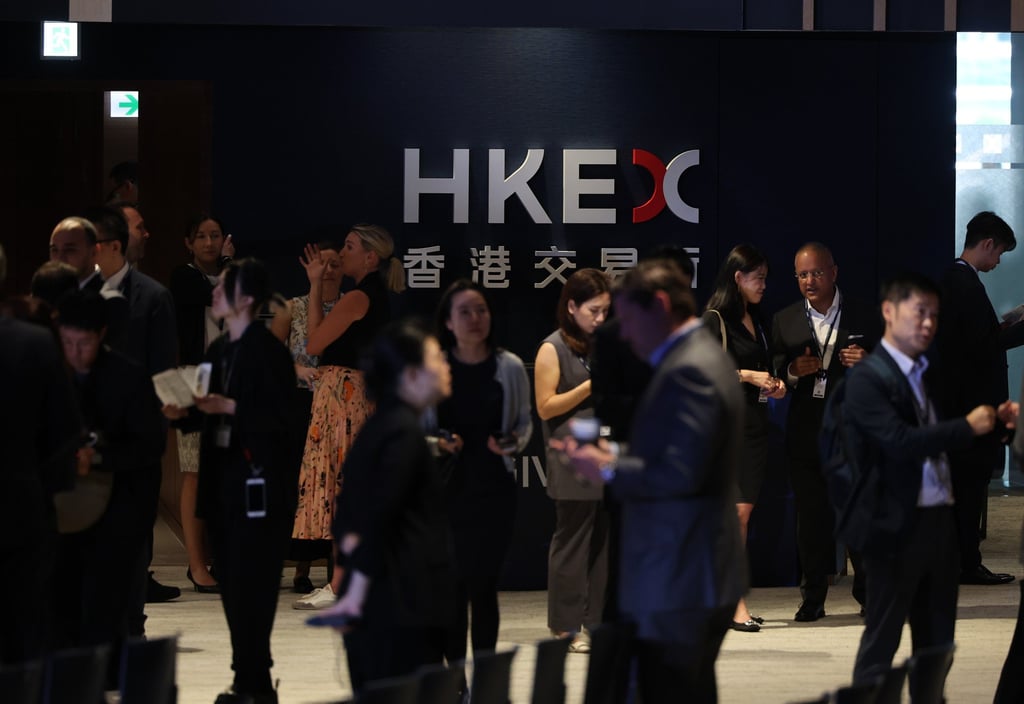 Hong Kong defies doomsayers as Hang Seng Index reclaims 19,000-level in stock market bull run ...
