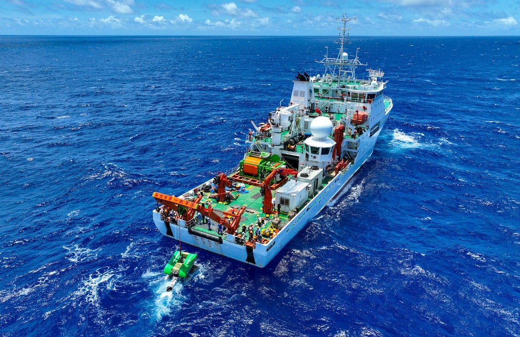 Chinese deep-sea mining vehicle that could put entire South China Sea ...