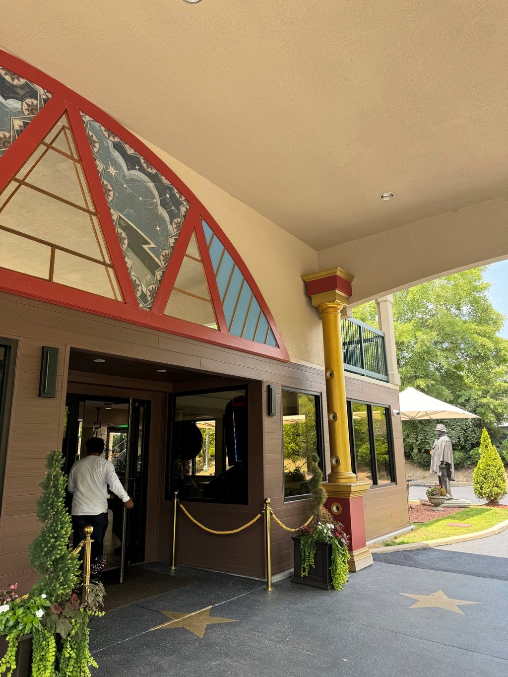 Francis Ford Coppola’s first US hotel, full of props from his movies ...