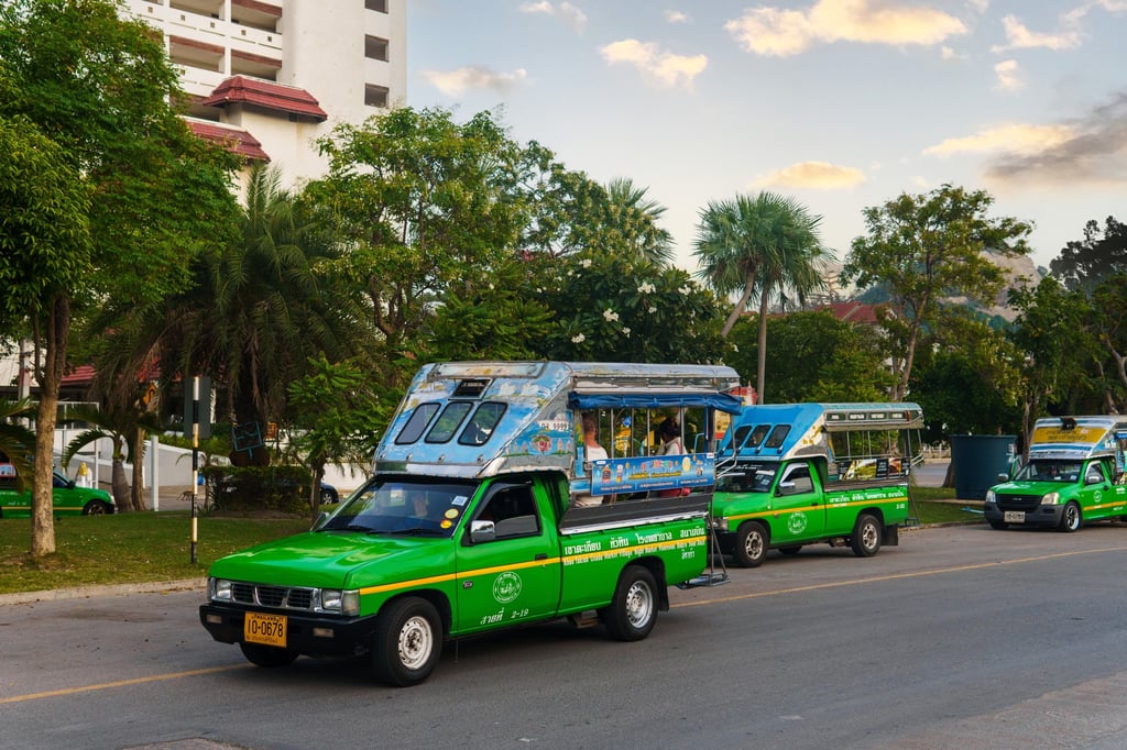 Dangers of songthaew rides unpacked after Hong Kong policeman’s death ...