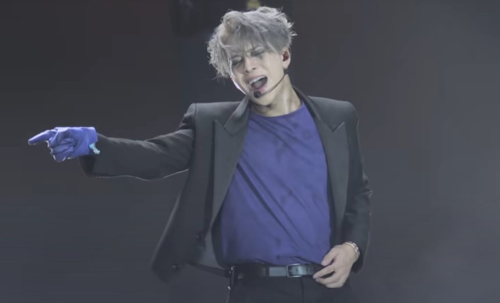 China singing star Jackson Wang lauded for protecting baby at chaotic ...