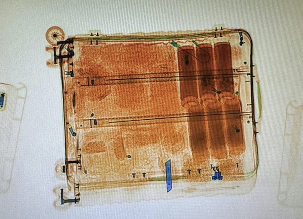4 Hongkongers arrested at Thai airport over smuggling HK$10 million of ...