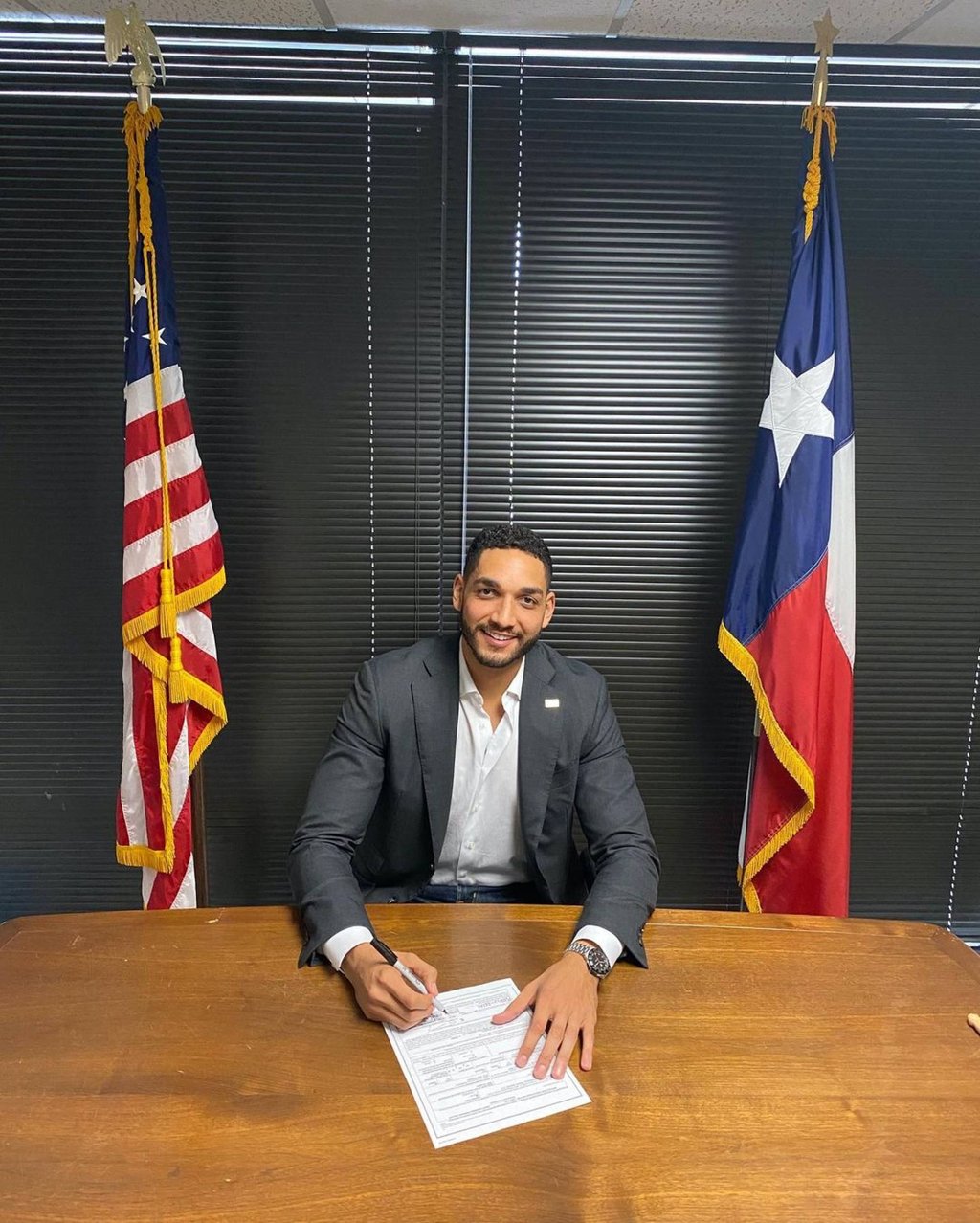 Meet Will Douglas, who may’ve dated CNN star Kaitlan Collins: he’s a ...