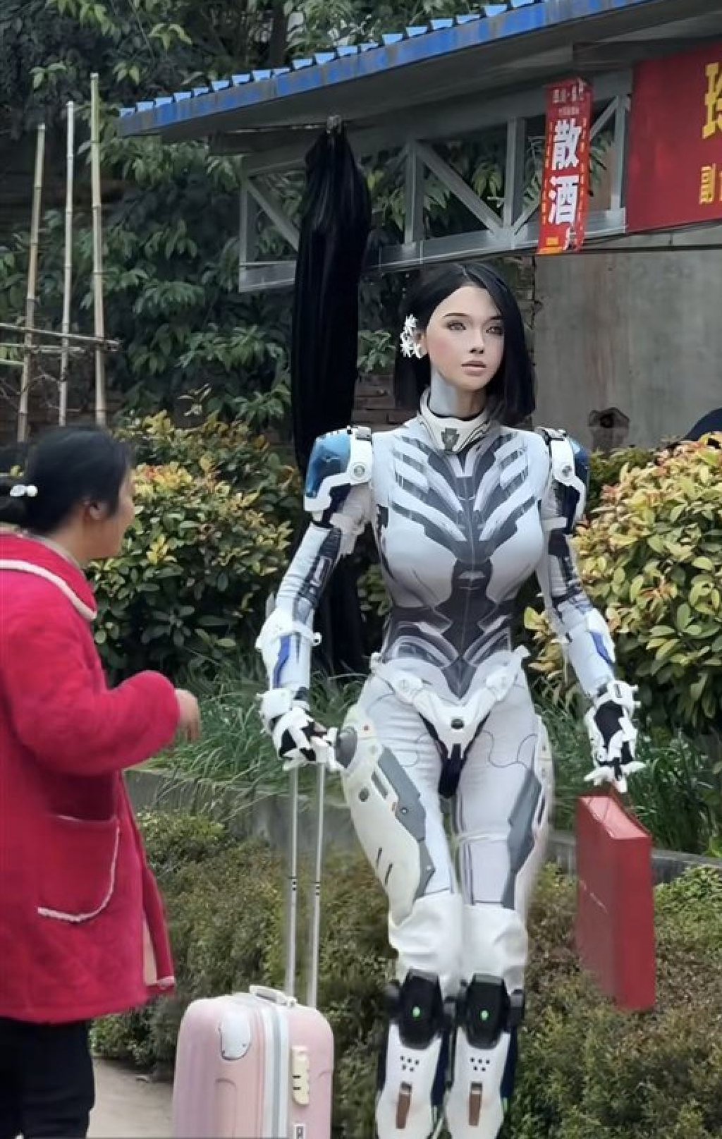 China influencer in humanoid costume faces classic ‘boyfriend’ question ...