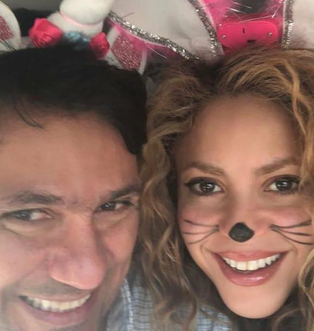 Shakiras Brothers And Sisters Shakira Makes A Grand Return To The 2025