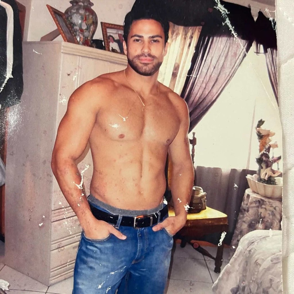 Meet Eva Mendes’ brother Carlo Mendez, who plays Hector Estrada in Dexter: Original Sin – the ...