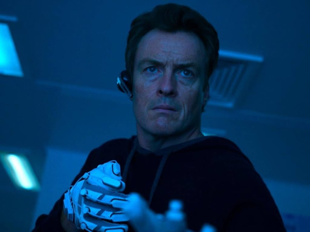 Meet Maggie Smith’s son Toby Stephens: he’s an actor like his late ...