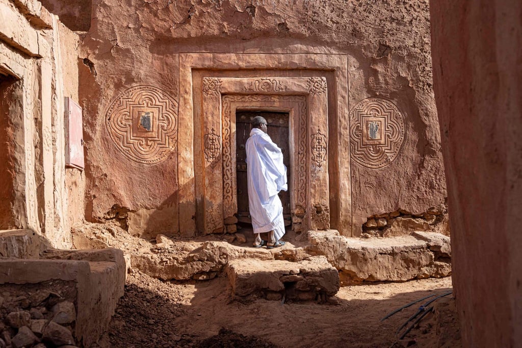 Sahara desert sands swallow ancient town and its trove of medieval ...