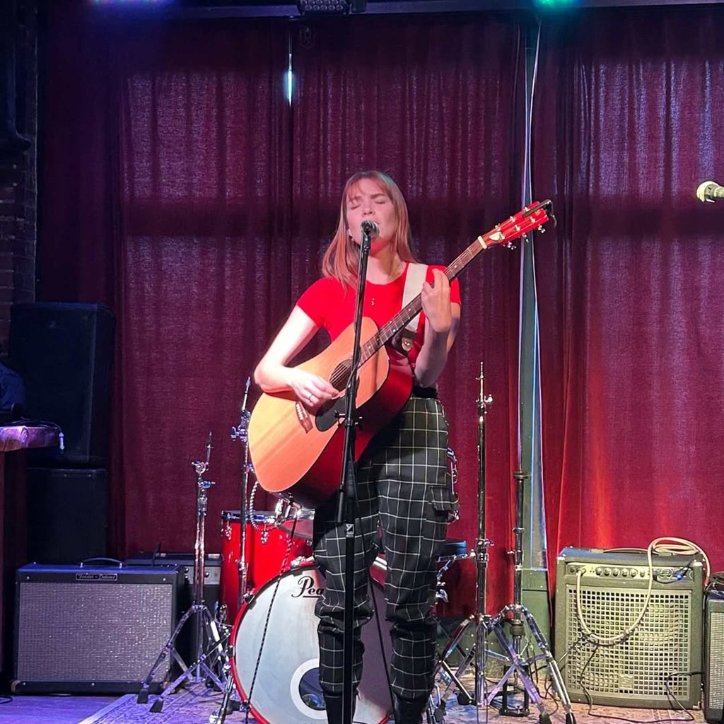 Who is Ezra Franky, who plays Lucy Cook in Netflix’s Untamed? The indigenous singer-songwriter ...