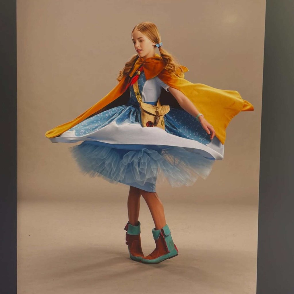 Meet Stranger Things newcomer Nell Fisher, who plays Holly Wheeler ...