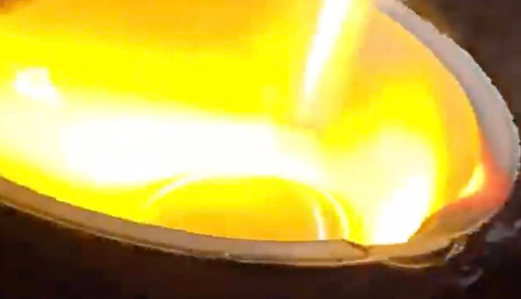 Viral video of Chinese man extracting gold from SIM cards triggers ...