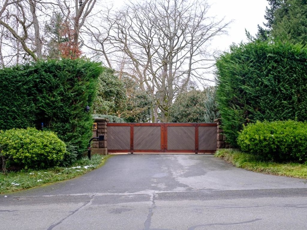 6 sprawling US estates owned by Amazon’s Jeff Bezos, the richest person ...