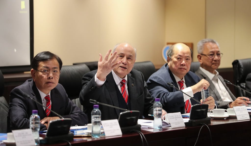 Hong Kong police watchdog denies international experts the right to ...