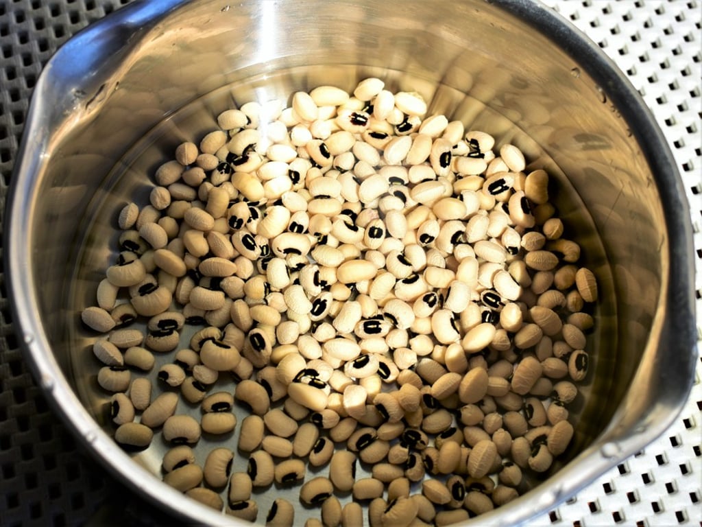 how to cook beans so they are less gassy