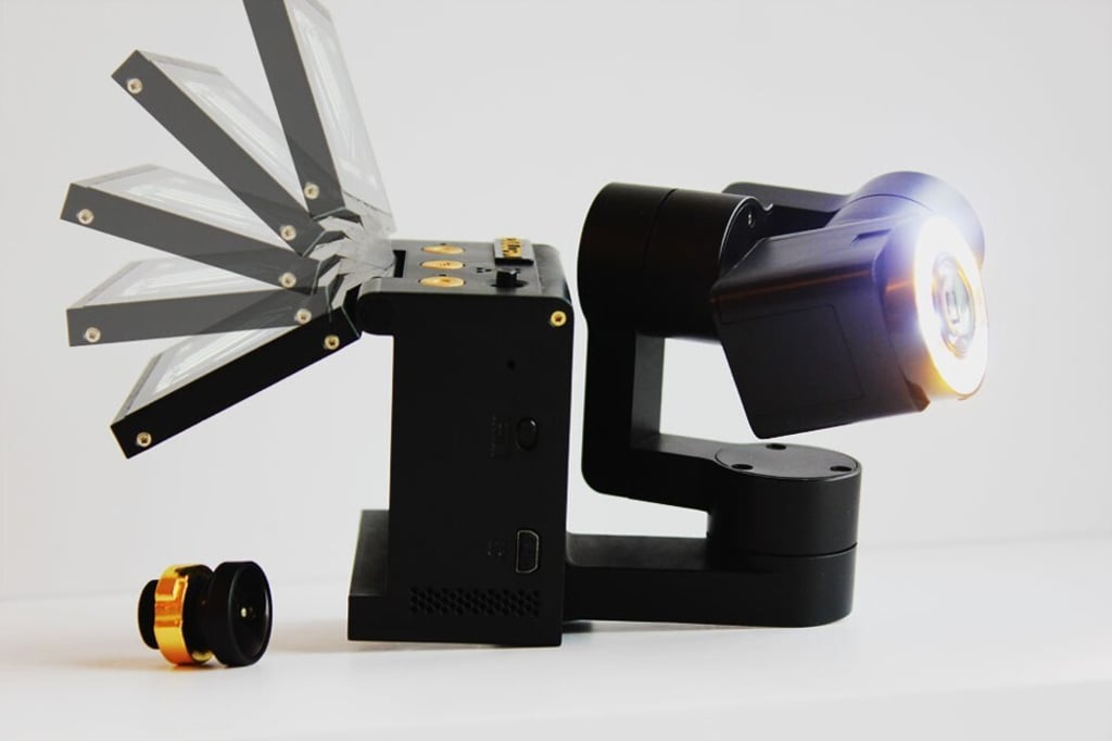 Review | Selfie video camera a dream for vloggers – all-in-one IdolCam ...