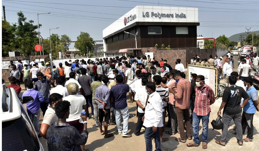 At least 11 dead, hundreds injured after chemical gas leak at LG ...