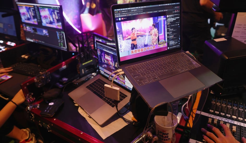 Coronavirus pandemic forces Singapore’s getai concerts for the dead to ...