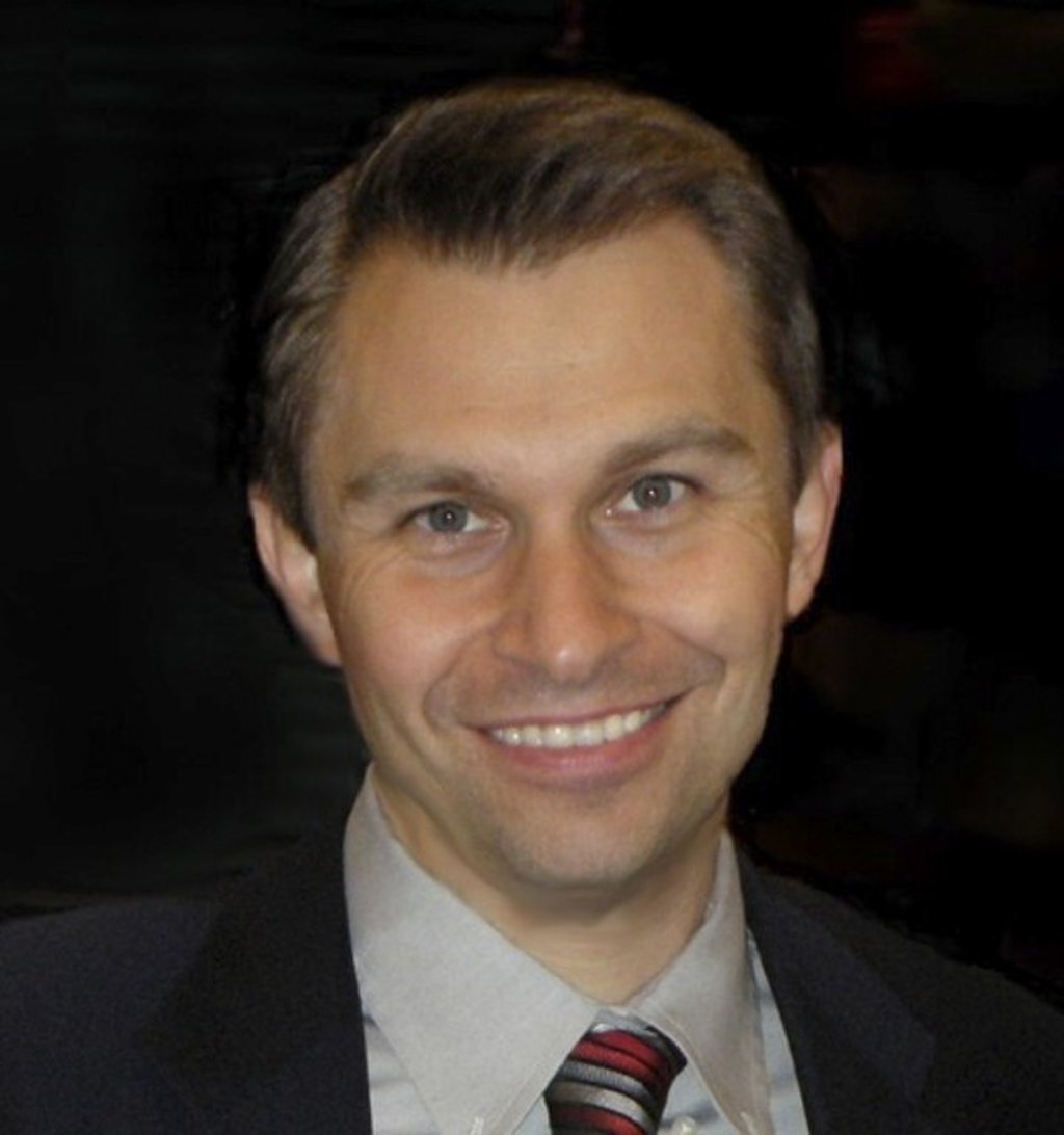 Glaucoma treatment hope after scientists reverse ageing in mice cells ...