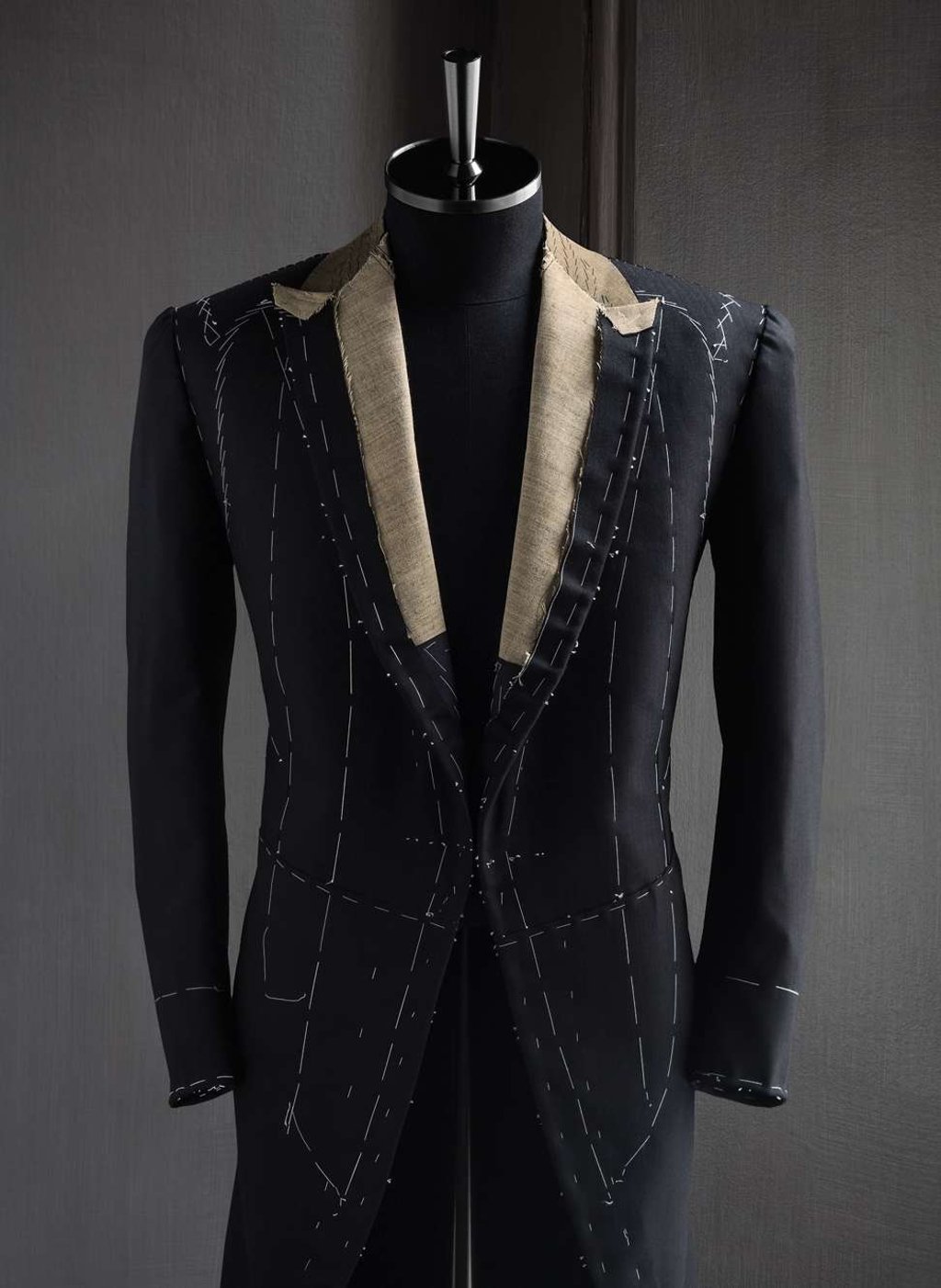 High-end made-to-measure suits in Hong Kong go to the next level ...