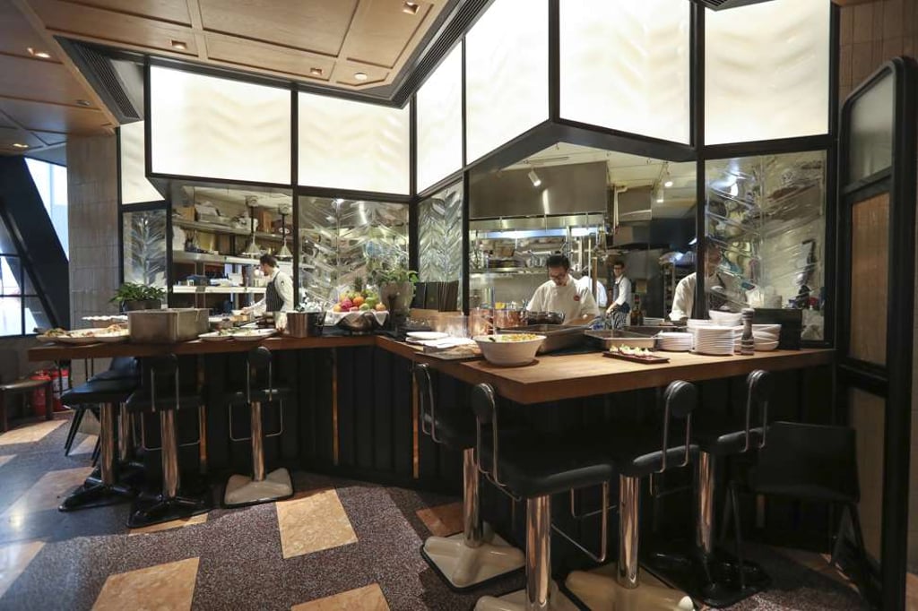 Restaurant review: Spiga in Central – good seafood and great desserts ...