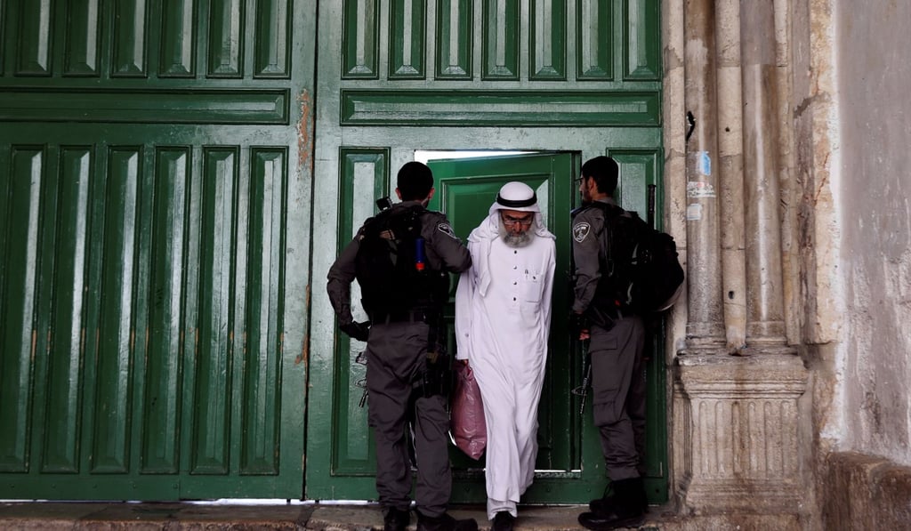 Jerusalem holy site closed after deadly Temple Mount attack | South ...