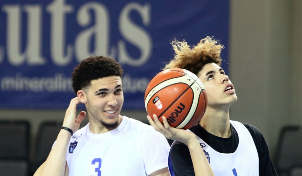 Lakers to be unbeatable with all three Ball brothers on the roster in ...