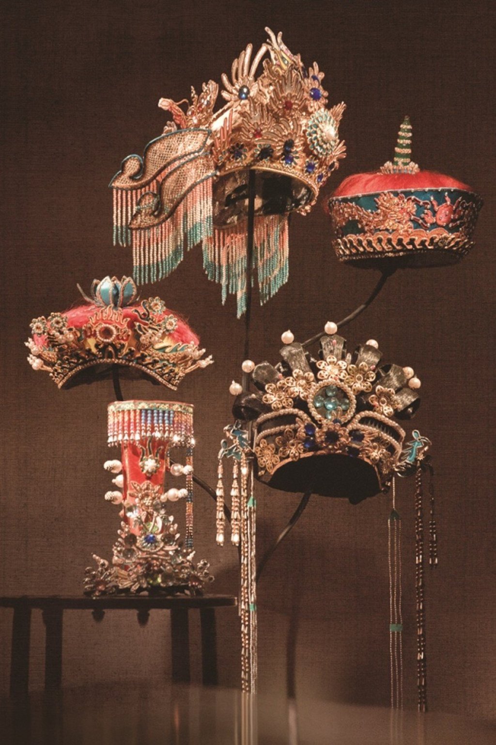 Chinese opera headdress maker exhibits work from his 60-year career in ...