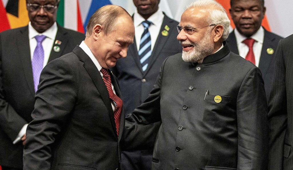 Russian President Vladimir Putin heads to India to wrap up contentious ...